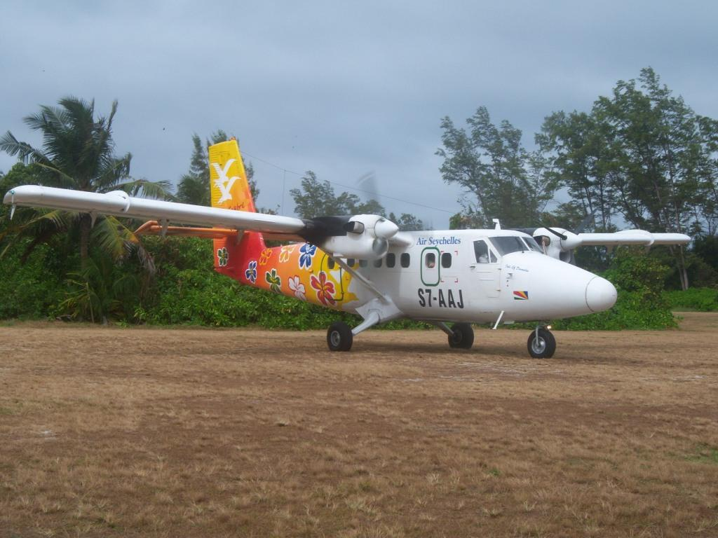 Seychelles International Airport (SEZ) - The island nation's largest ...
