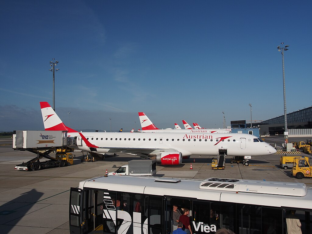 Vienna International Airport (VIE) - One of Europe's 20 busiest ...