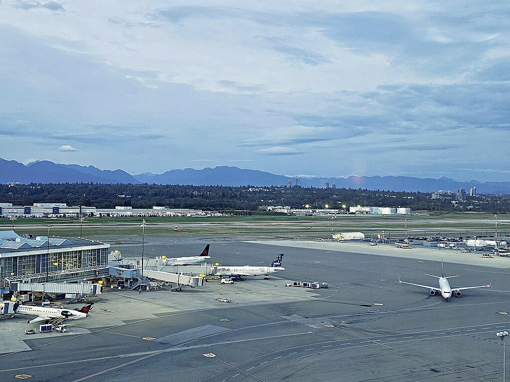 Vancouver International Airport (YVR) - Canada's gateway to Asia and ...