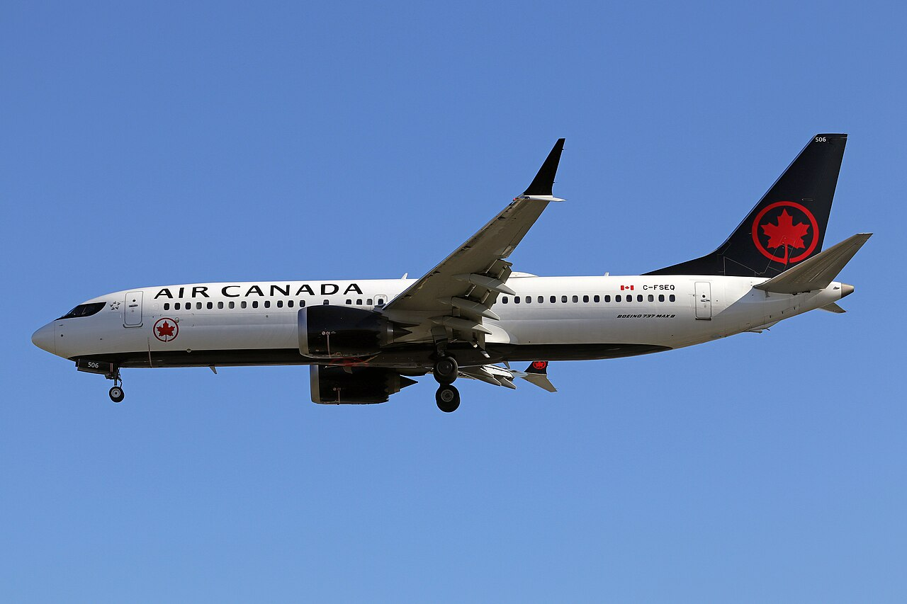 Calgary International Airport (YYC) - One of Canada's major US ...